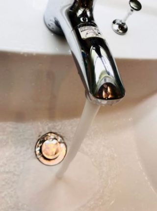 洗面用洗髪シングルレバー式混合栓（KVKのKF389FMS）の泡沫器の交換方法 | ぢゃいろぐ