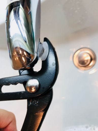 洗面用洗髪シングルレバー式混合栓（KVKのKF389FMS）の泡沫器の交換方法 | ぢゃいろぐ